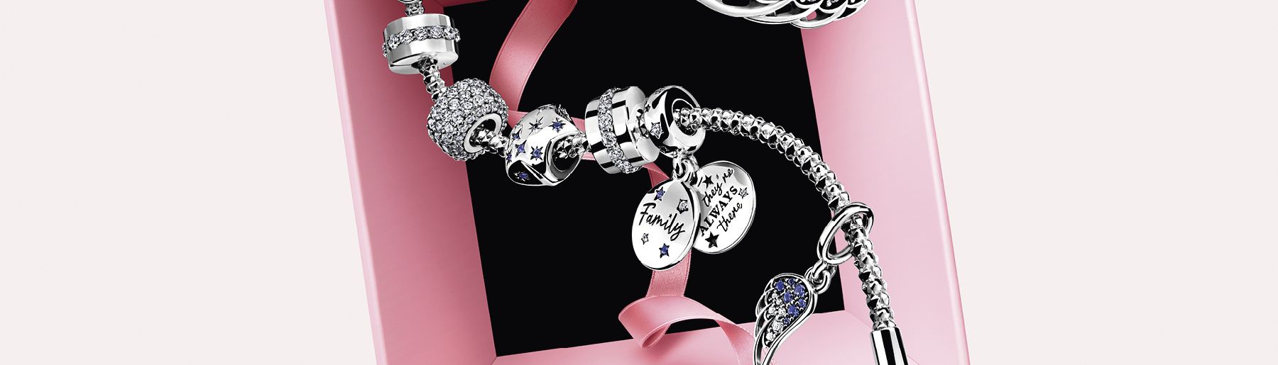 Pandora Crăciun/Anul Nou | Site-ul oficial al bijuteriilor originale ...