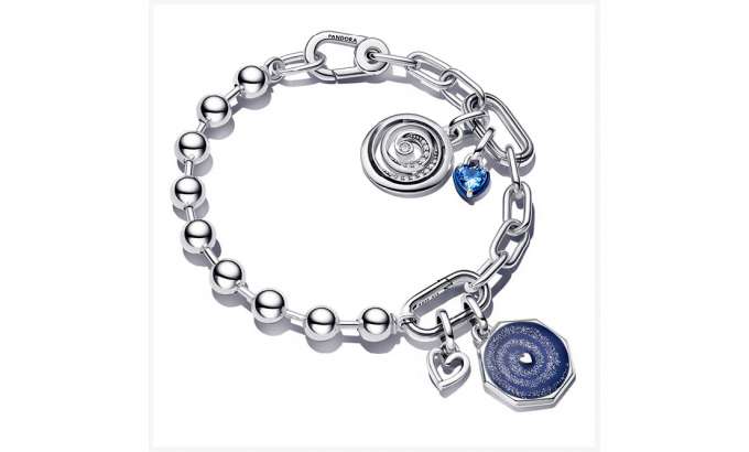 Site-ul oficial al bijuteriilor originale Pandora SF1 CLIPS SRL | Site ...